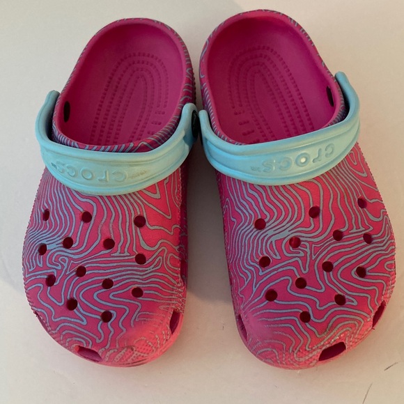 CROCS | Shoes | Crocs Kids Swirl Pink And Light Blue Sandals | Poshmark